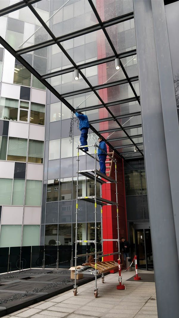 December’s Unsafe Photos | Safety Consulting | RMS Safety